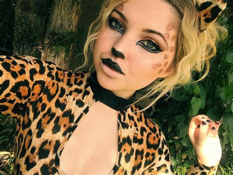 Sammi Hanratty Sexy In Halloween Makeup 8 Photos The Fappening
