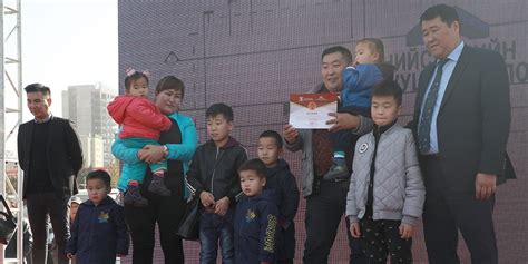 “Буянт Ухаа 2” хорооллын орон сууцанд орохоор шалгарсан иргэдэд