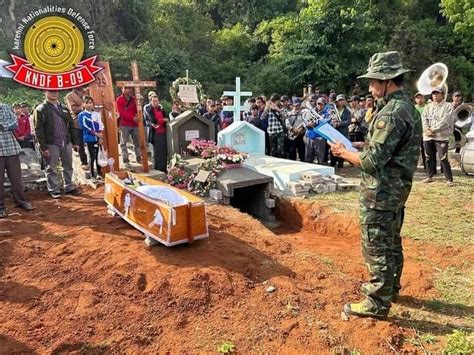 ဒီးမော့ဆို အနောက်ဖက်ခြမ်းကို စစ်ကောင်စီမှ ဗုံးကြဲချ၊ Kndf မှ ရဲဘော် ၅ ဦးကျဆုံး သျှမ်းသံတော်ဆင့်