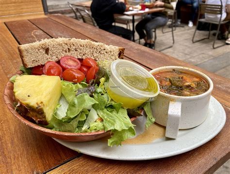 Mezzo Berkeley California Restaurant Happycow