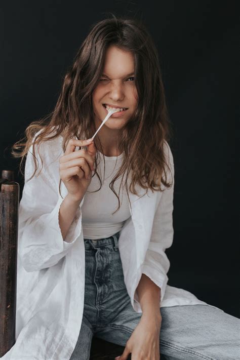 Model Elvina Mmg Models