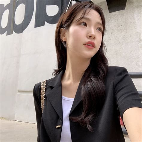 아뜨랑스 데일리룩데이트룩소개팅룩하객룩🚚부분당일발송 주문폭주 여름자켓하객룩 아리스 테일러드 반팔 트위드 자켓 Jk2836