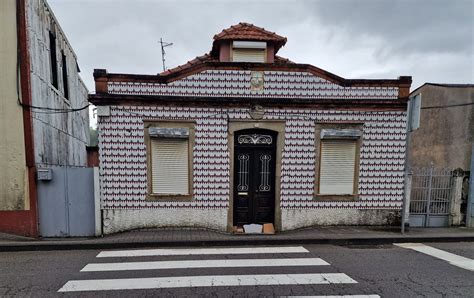 Mulher De 74 Anos Encontrada Morta Em Casa