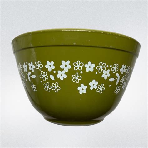 Vtg Pyrex 401 750ml Nesting Mixing Bowl 1979 81 Pattern Redesign