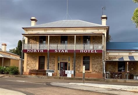North Star Hotel Melrose Lease Sold Birnie Sanders Jericho Hotel