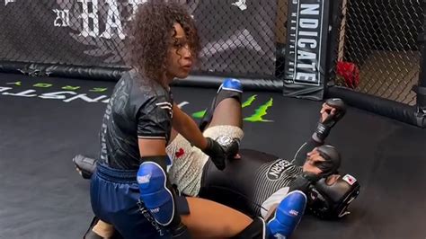 Undefeated Female Ufc Star Knocks Out Male Sparring Partner In Brutal