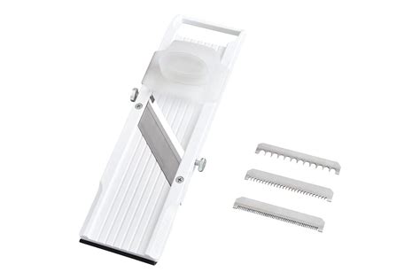 The 5 Best Mandoline Slicers Our Editors Recommend