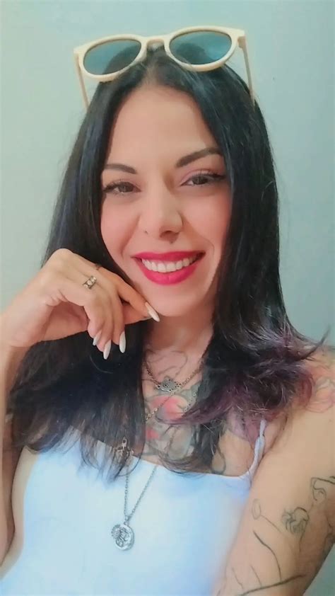 Leisha Medina Leisha Medina On Threads