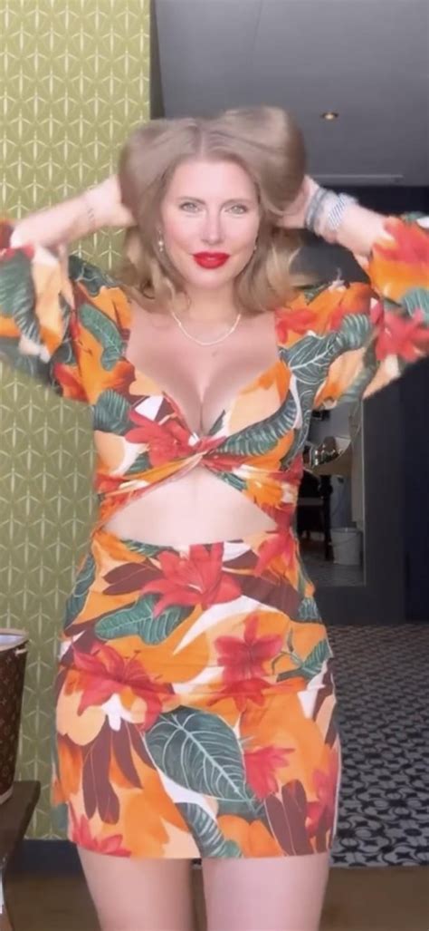 Blonde … R Sexyhair