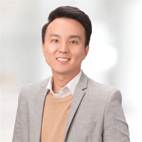 About Chris Kim