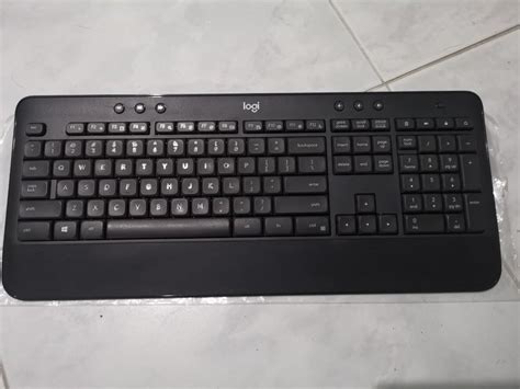 Logitech Mk545 Advanced Wireless Keyboard And Mouse Combo Computers And Tech Parts And Accessories