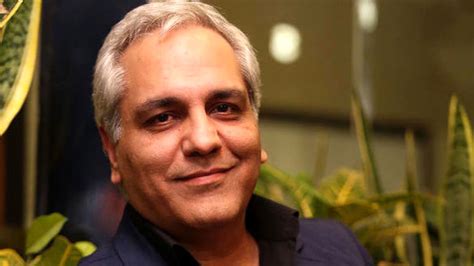 اولین عکس ها از بازگشت مهران مدیری به ایران فقط گذرنامه اش ضبط شد