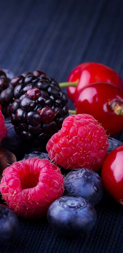 Blackberry Wallpapers 39 Images Wallpapercat