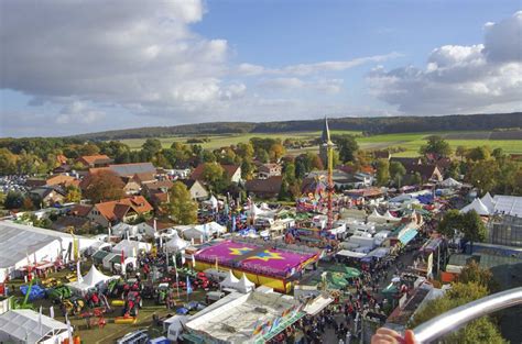 Brockumer Großmarkt: „Fünfte Jahreszeit“ geht wieder los - LAND & FORST ...