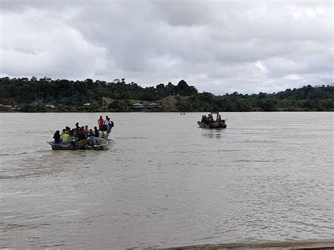 教会组织证实，乔科省的未成年人自杀是为了避免被恐怖分子和毒贩招募。 Infobae