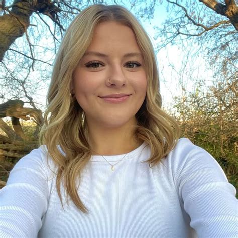 Ar Averyrae23 • Threads Say More Ar Averyrae23 • Threads Say More