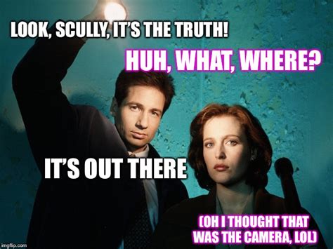 Mulder Scully Memes X Files Season 11 Whats Going On With Mulder And