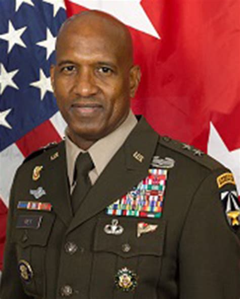 Ausa Panel Discussion October 12 Defense News Connecting The Battlefield