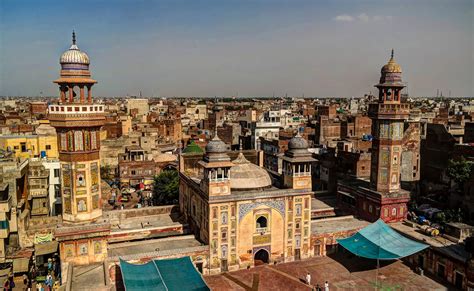100 Lahore Backgrounds