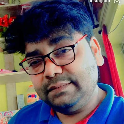 𝐒𝐓𝐀𝐑 𝐑𝐄𝐋𝐀𝐓𝐈𝐕𝐄