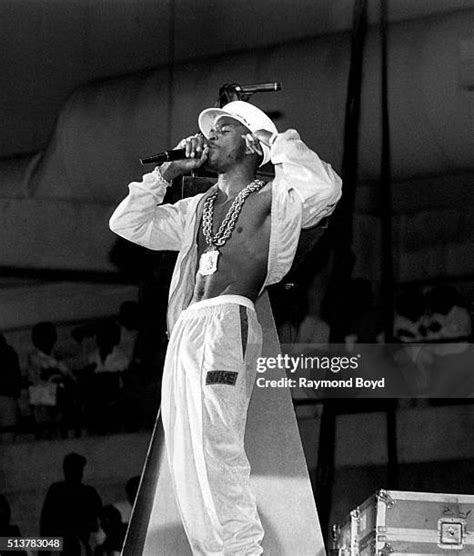 Rappers Eric B Photos And Premium High Res Pictures Getty Images