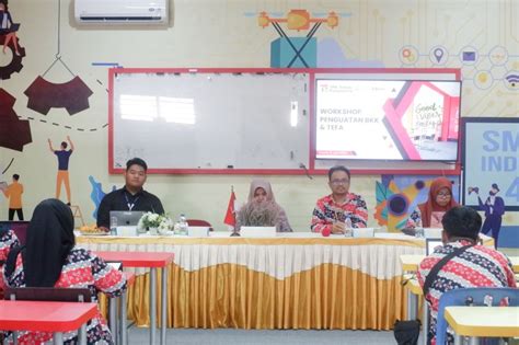 Rayhan Rafiud Darojat On Linkedin Smktelkompurwokerto Catatmak