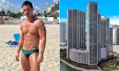 Male Model Jeff Thomas May Have Died After Falling Off Miami Tower