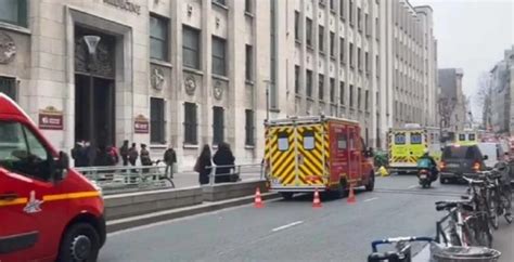 France Une étudiante Algérienne Poignardée à Luniversité Ennahar