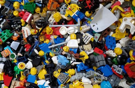 Lego® Minifigure Parts Toypro