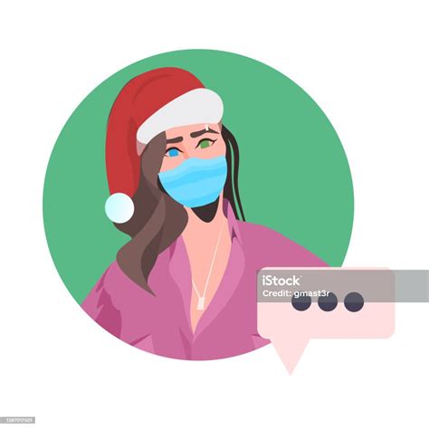 코로나바이러스 전염병 크리스마스 휴일 축하를 방지하기 위해 마스크를 착용 산타 모자에 여자 12월에 대한 스톡 벡터 아트 및