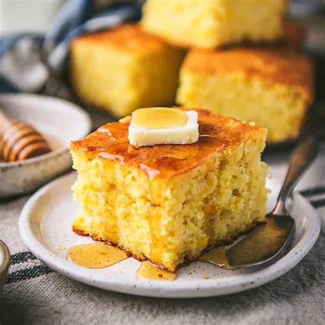 Southern Cornbread Recipe The Seasoned Mom