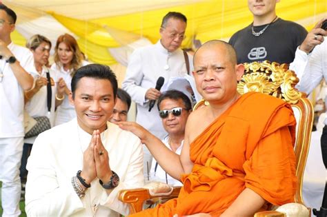 “จา พนม” จัดพิธีมหาพุทธา เทวาภิเษก วัตถุมงคล “พรพระพรหม168” เคลลี่ ริว วชิรวิชญ์ ท็อป จรณ นำ