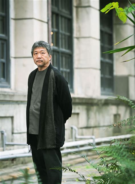 日本導演曝「是桂綸鎂粉絲」頒獎很緊張 是枝裕和喊：我會去看女子圖鑑 娛樂星聞