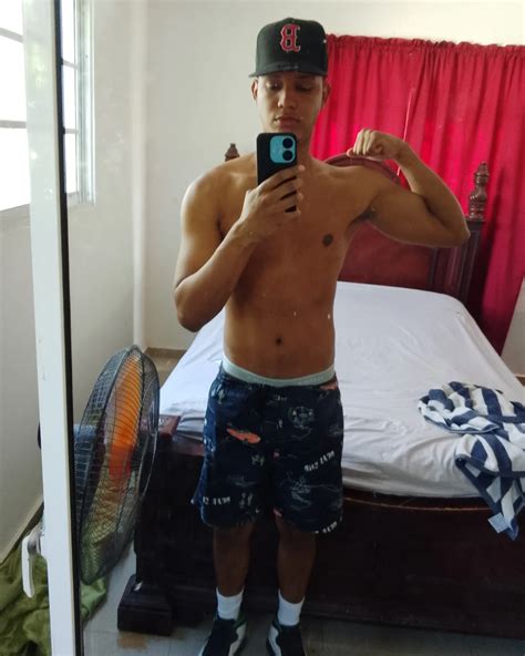 Wesley Lamar Wealeylamar • Instagram Photos And Videos