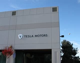 Tesla Tour Many Buildings With Many Cars And A Test Drive Flickr