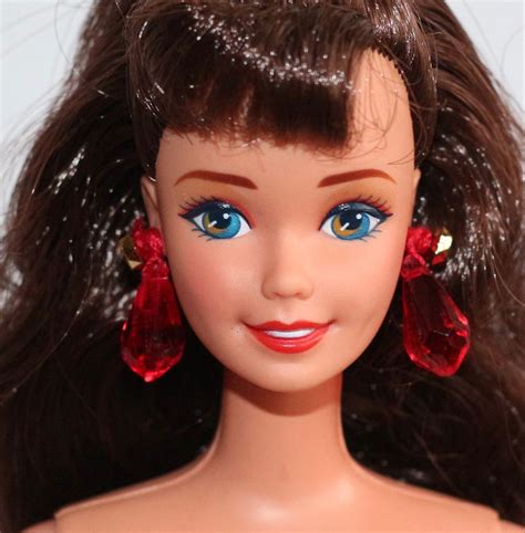 Pin By Nachogirl82 On Barbie Wooooorld Barbie 90s Barbie Fashion Barbie Dolls