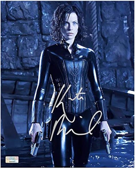 Kate Beckinsale Underworld Awakening Costume Kate Beckinsale