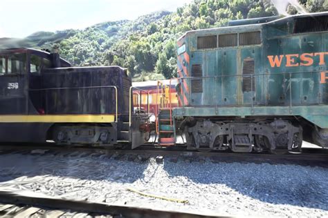 Volumetrically Consistent 3d Gaussian Rasterization