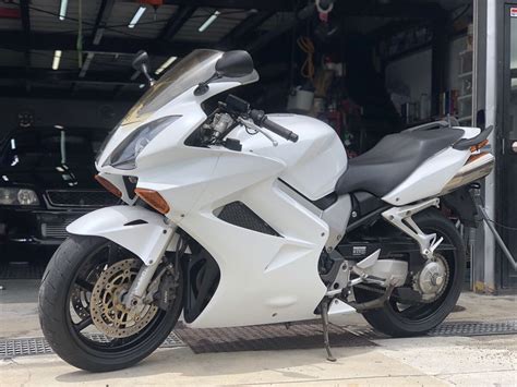 ホンダvfr800 Rc46 後期 車検r86ま 走行 紹介動画あります 実走行39000キロ オールペン フルノーマル Cbr Gsxr