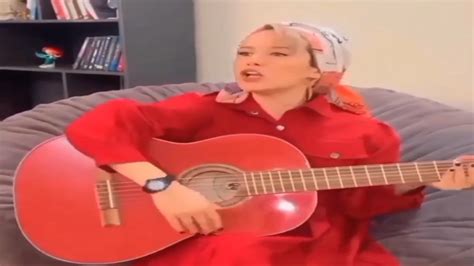 گیتار زدن دخترهای ایرانی طنز پریسا