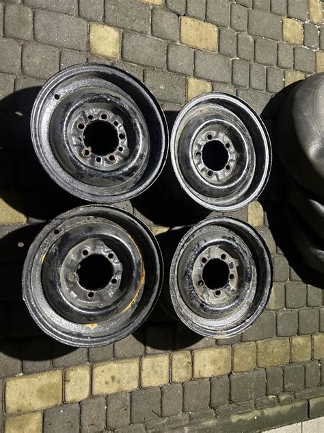 Диски УАЗ оригінал R15 5x139.7 камера 15: 400 грн. - Диски Львів на Olx