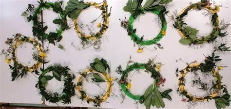 5ο ΝΗΠΙΑΓΩΓΕΙΟ ΚΑΛΑΜΑΤΑΣ ΣΤΕΦΑΝΙΑ ΠΡΩΤΟΜΑΓΙΑΣ ΜΕ ΦΥΣΙΚΑ ΥΛΙΚΑ