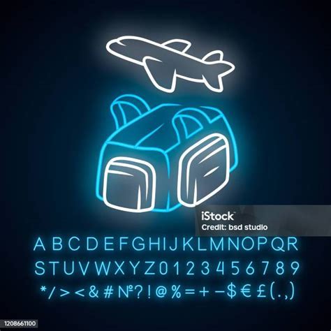 비행 여행 가방 네온 라이트 아이콘 더플 수하물 수하물 팩을 휴대하십시오 여행 관광 핸드백 알파벳 숫자 및 기호와 빛나는 기호 벡터 절연 그림 가방에 대한 스톡 벡터 아트