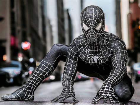 Black Spider Man Costume