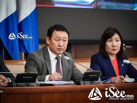 ШУУРХАЙ “Англи хэлийг үндсэн гадаад хэл болгон” хуульчлахыг МАН ын бүлэг дэмжихгүй хэмээн санал