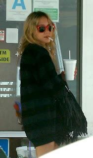 Mary Kate Olsen Enjoys A Kiss With Her Babefriend Celeb Dirty Laundry