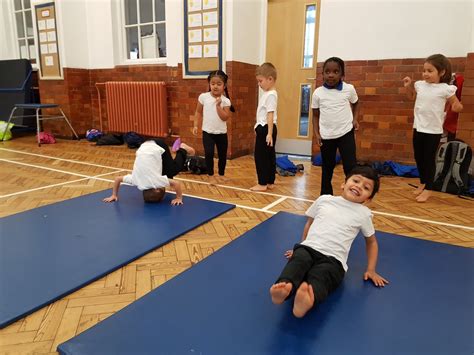 Bannockburn Primary Gymnastics With Orange Class