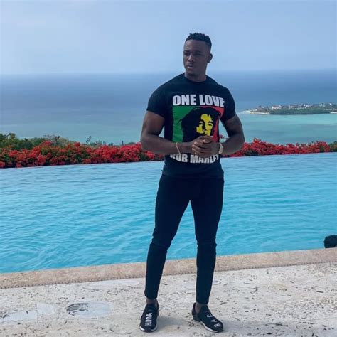 Delano Dacres Delano Dacres • Threads Say More