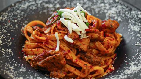 Як приготувати пасту болоньєзе класичний рецепт Читайте на Ukr Net