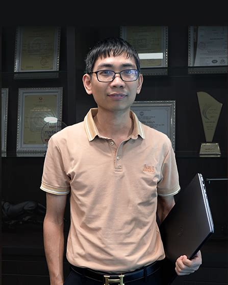 Ông Đinh Quang Huy Cyber Eye Technology